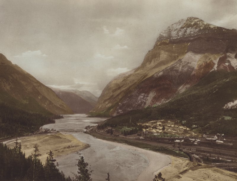 Field, British Columbia und Mount Stephen